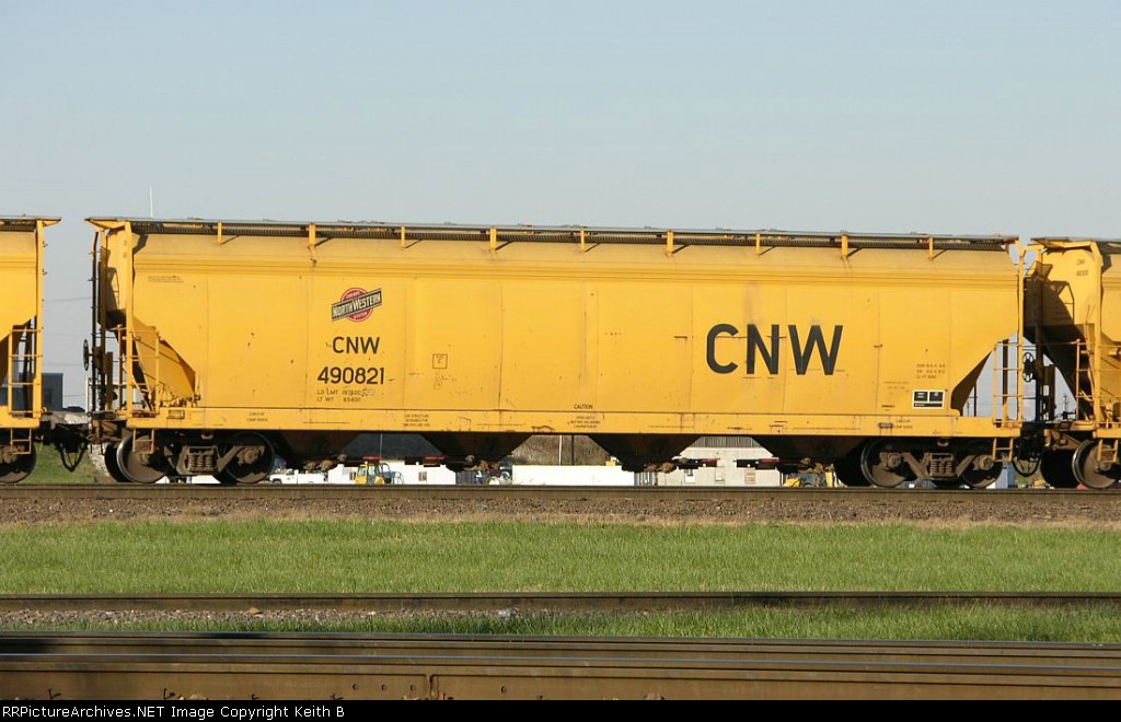 CNW 490821